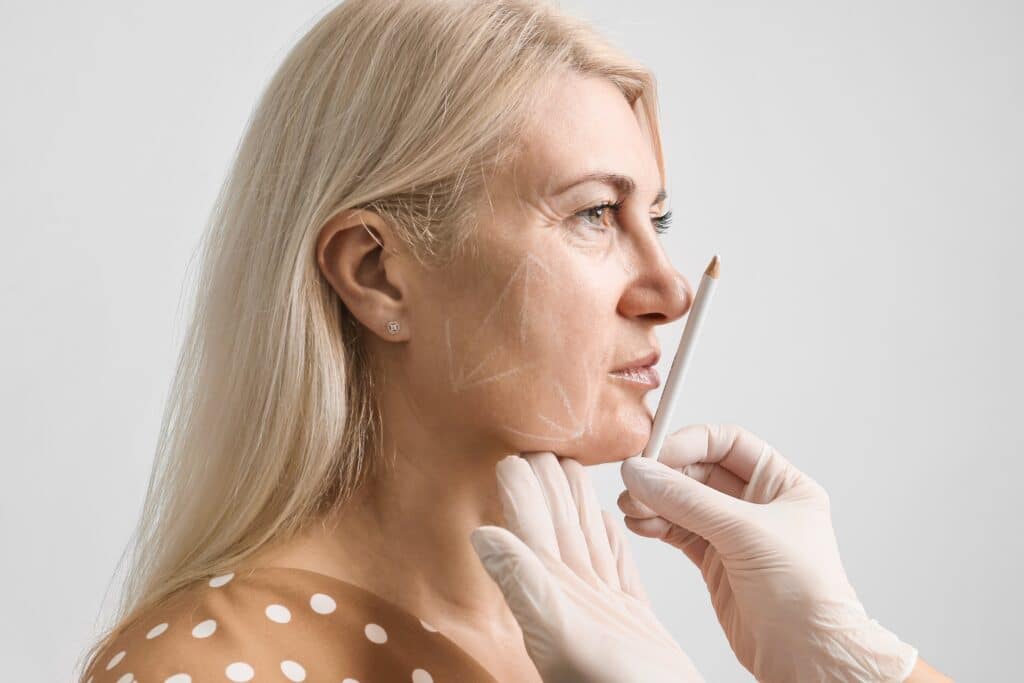 Abdominoplasty or Panniculectomy: Everything You Need to Know